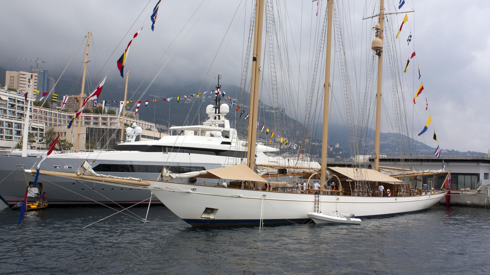Adix yacht (Astilleros de Mallorca, 64.86m, 1984)